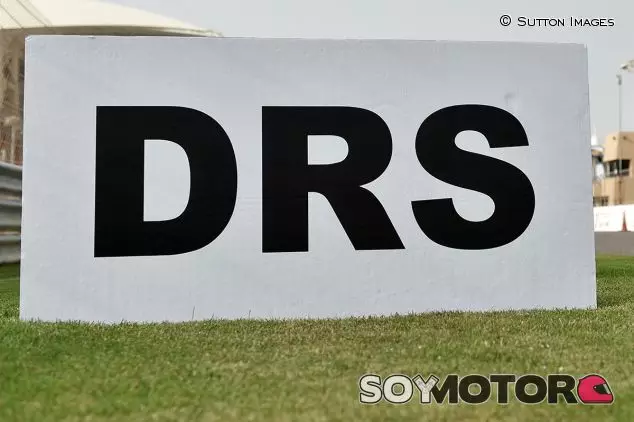 DRS sign in Sakhir