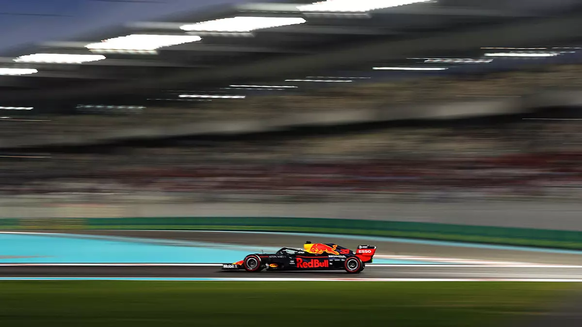 verstappen-abu-dhabi-2019-soymotor_0.jpg