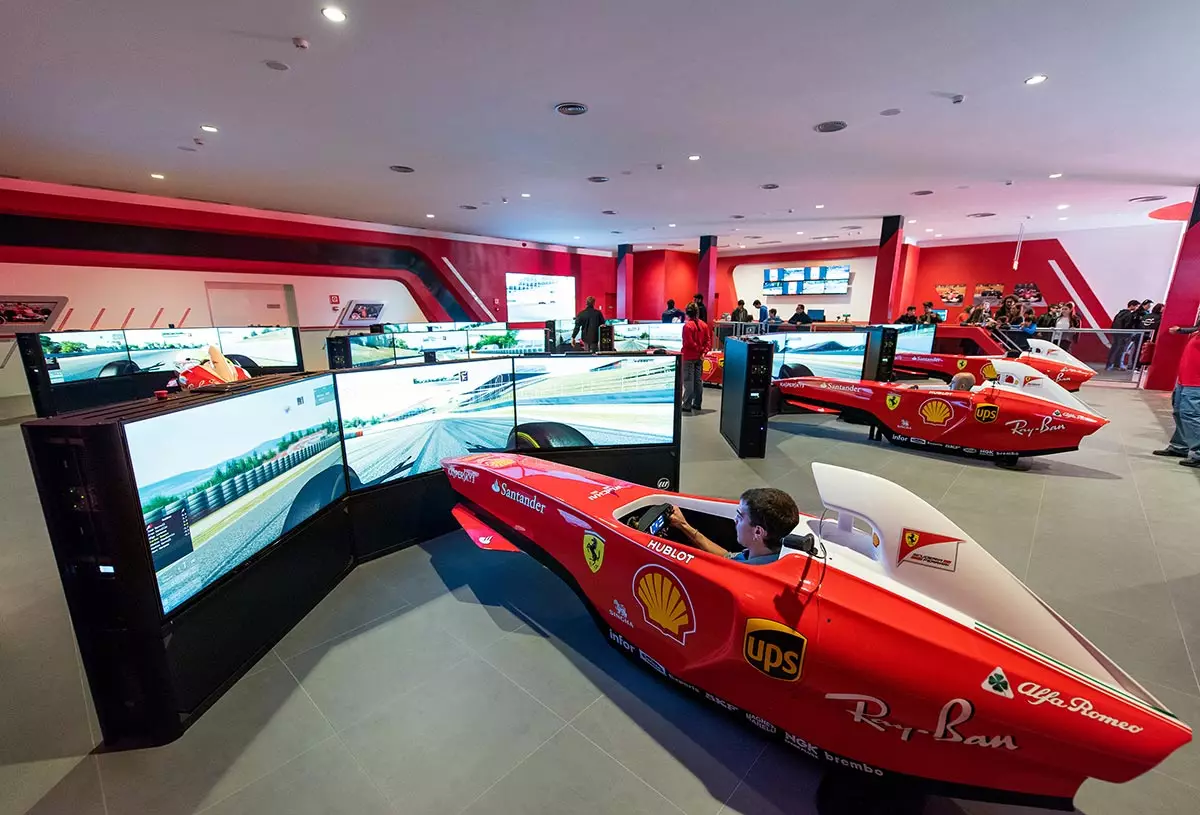 Ferrari Land, Piero Ferrari'nin gözetiminde açıldı 46946_3