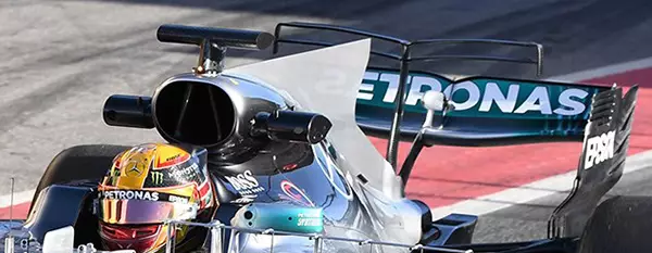 mercedes_detail_twing_aleta_tiburon_f1-test-soymotor.jpg