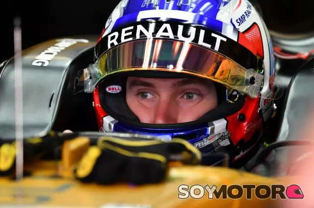 Sergey Sirotkin do të udhëtojë në Praktikën e Lirë 1 të GP-së Spanjolle - SoyMotor