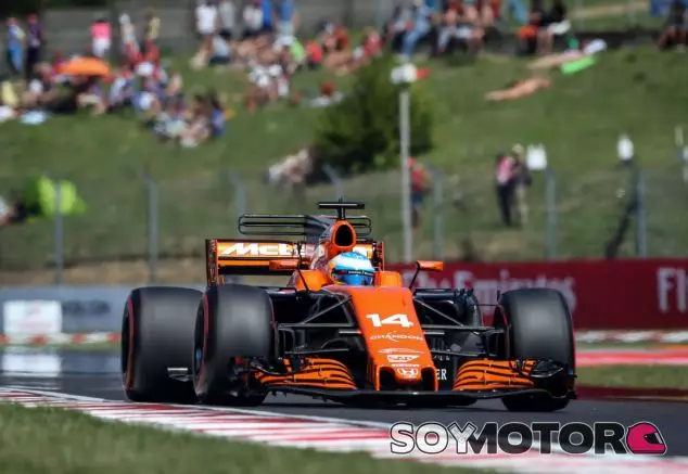 Alonso dum la Hungara GP 2017