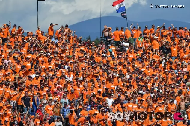 Zandvoort โดยไม่ได้รับการสนับสนุนจากรัฐบาลและมีกำหนดเส้นตายสำหรับ Dutch GP