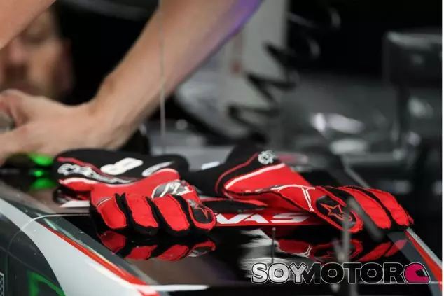 Romain Grosjean's gloves during a GP this season