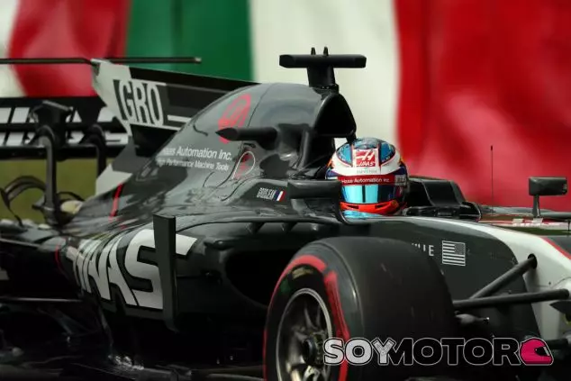 Grosjean salila GP Jepang 2017