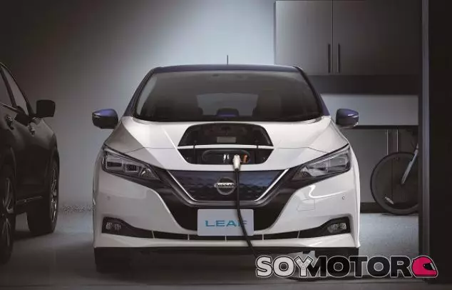 nissan leaf