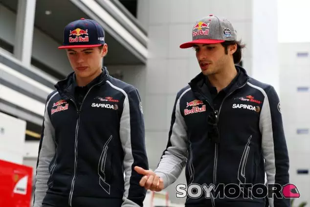 소치에서 Max Verstappen과 함께하는 Carlos Sainz - LaF1