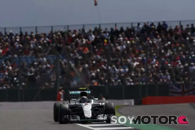 Rosberg bisa ngrampungake balapan amarga instruksi teknis saka tembok pit - LaF1