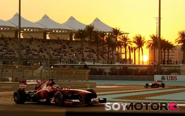 Fernando Alonso n'oge ntozu maka 2013 Abu Dhabi F1 GP - LaF1