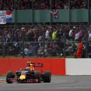 Verstappen iri kufadza mujaho wese wepaddock mushure memujaho - LaF1