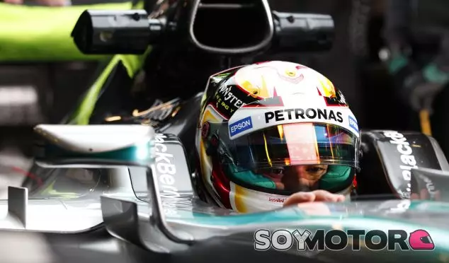 Lewis Hamilton naložil na Mercedes W06 - LaF1.es