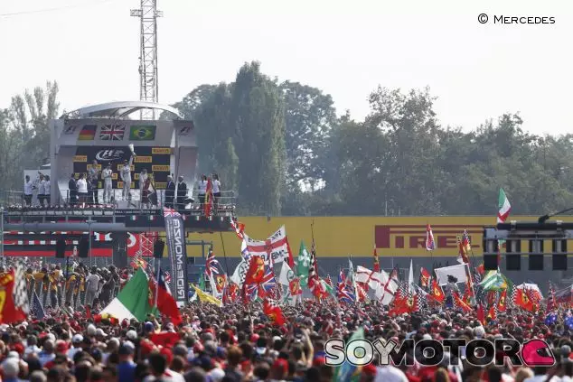 L'atmosfera di Monza è sempre spettacolare - LaF1