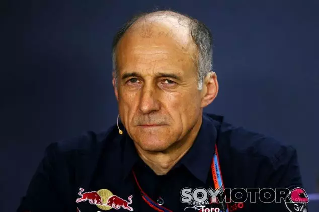 Franz Tost, in 'n perskonferensie - LaF1