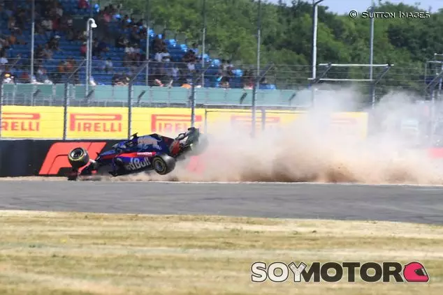 La akcidento de Brendon Hartley en Libera Praktiko 3