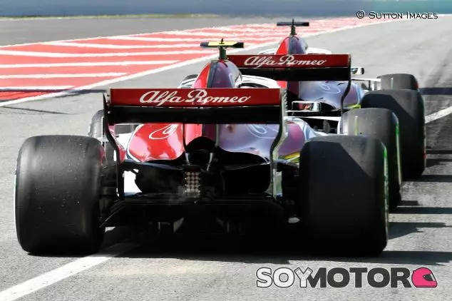 Ka bobeli likoloi tsa Sauber - SoyMotor.com