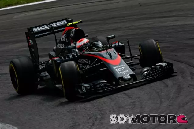 Butono ankoraŭ certas esti konkurenciva en 2016 - LaF1