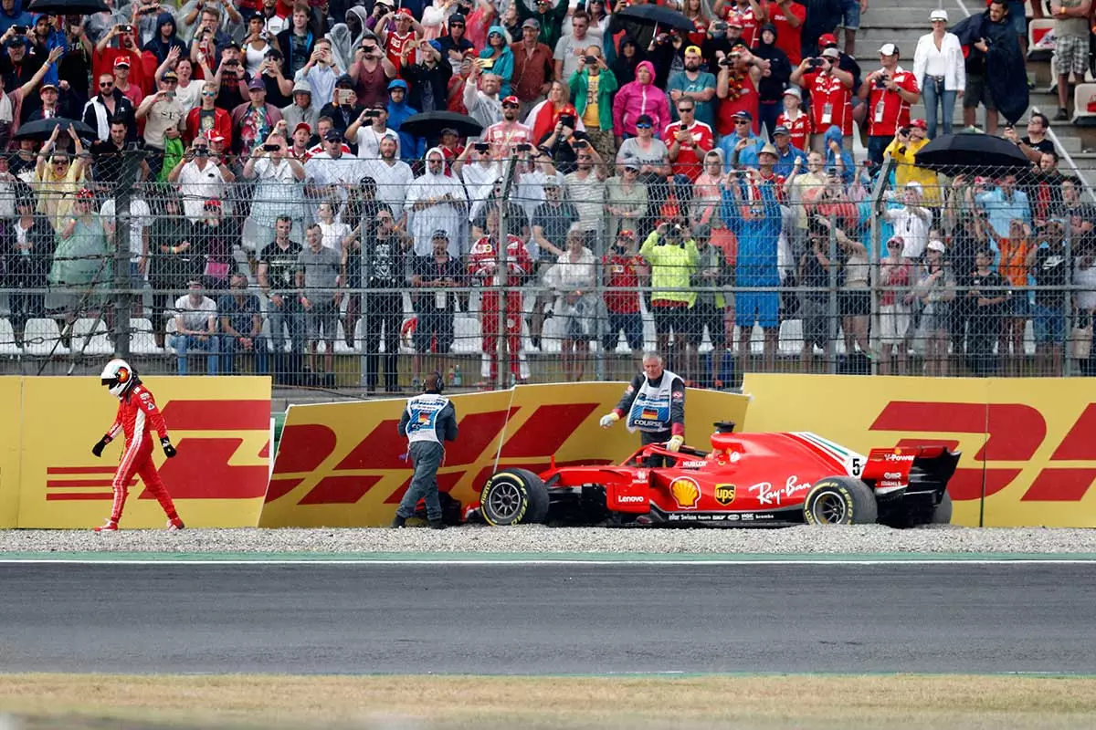 Vitoria milagrosa de Hamilton en Alemaña, Vettel falla baixo a choiva 5376_4