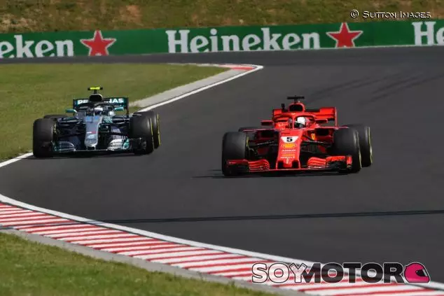 Sebastian Vettel di depan Valtteri Bottas – SoyMotor.com