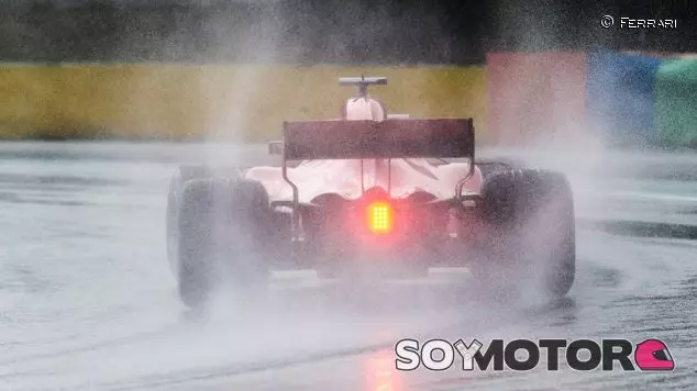 SF71H na kiši – SoyMotor.com