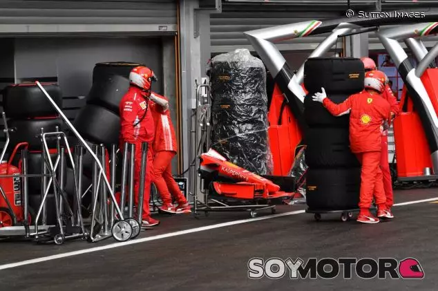 Pneumáticos no equipo Ferrari - SoyMotor.com