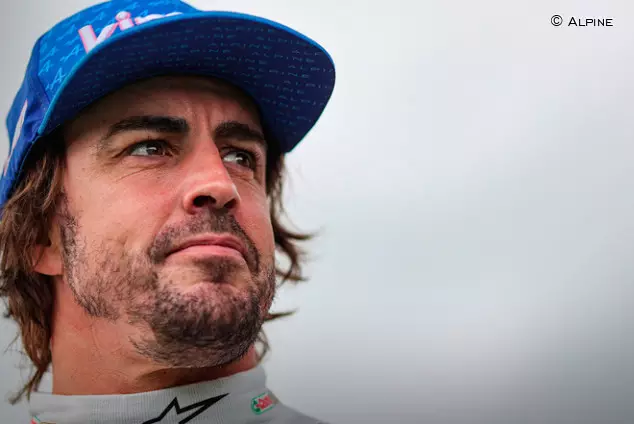 Fernando Alonso, 40ko krisiaren aurrean immunea