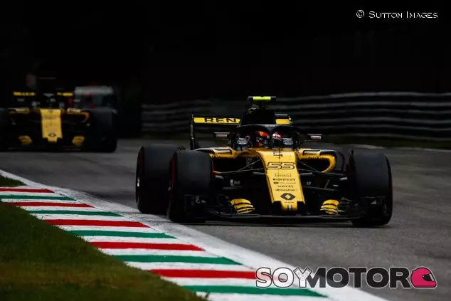 Carlos Sainz och Nico Hulkenberg i Monza