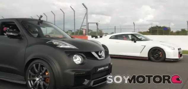 Nissan GTR Nismo vs Nissan Juke-R 2.0: ඔබ වැඩිපුර ආදරය කරන්නේ කාටද, අම්මා හෝ තාත්තා?