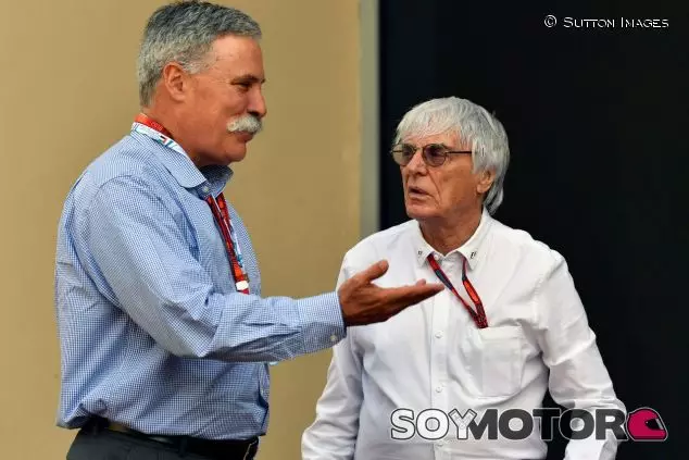 Chase Carey සහ Bernie Ecclestone - SoyMotor.com