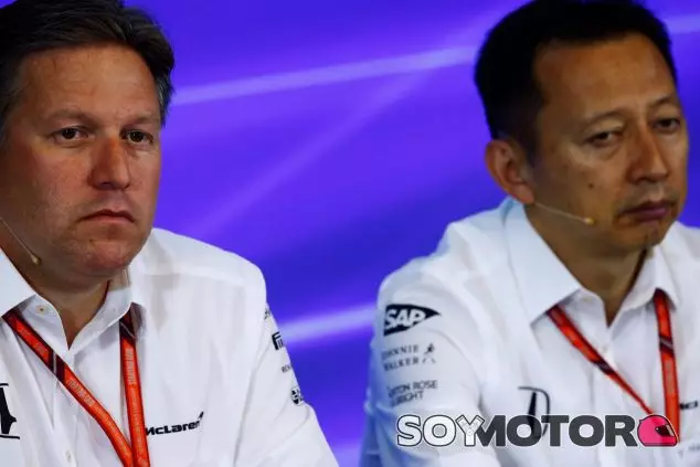 Zak Brown (a sinistra) e Yusuke Hasegawa (a destra) – SoyMotor.com