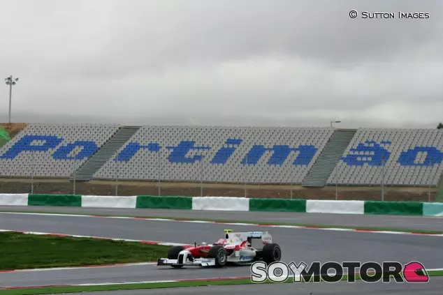 Kamui Kobayashi di ceribandinek li Portimão de di 2009 de