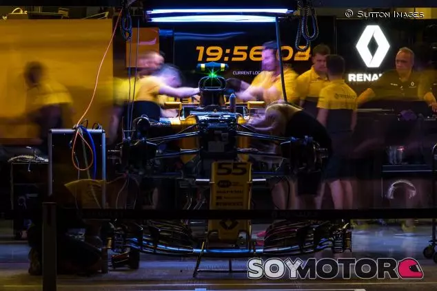 Mobil Renault di GP Amerika Serikat - SoyMotor