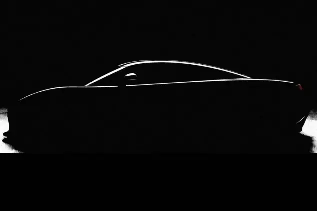 Täze Koenigsegg modeli