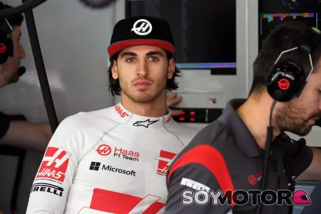 Antonio Giovinazzi ho Mekhoa ea Mahala ea Hungarian - SoyMotor