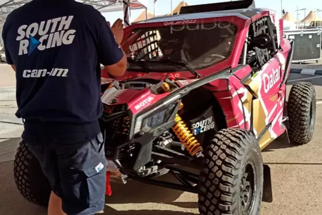 Laia Sanz makes her debut in Baja Dubai, her first four-wheel raid