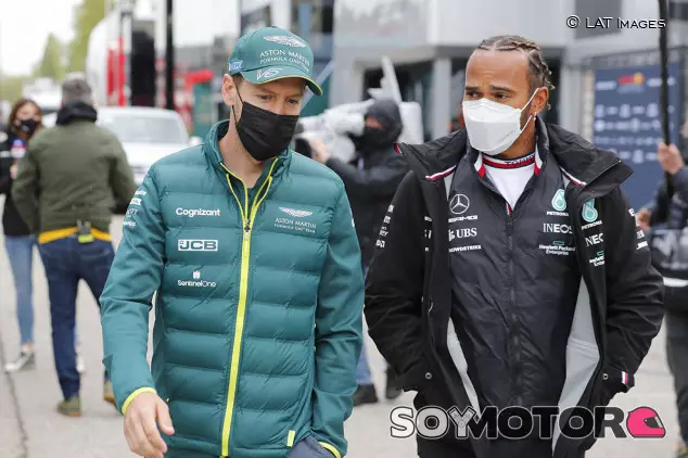 Ralf Schumacher vidí Vettela jako náhradu za Hamiltona v případě odstoupení