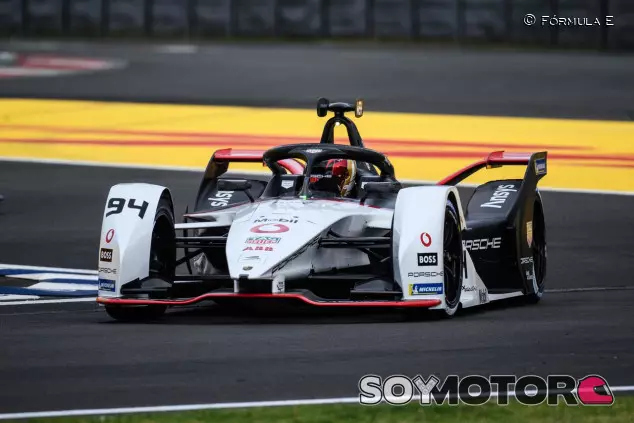 Porsche létá v Mexiku a Wehrlein odpovídá Polákem