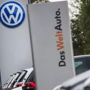 Khiyaanada Volkswagen ee Maraykanka ee 10 fure