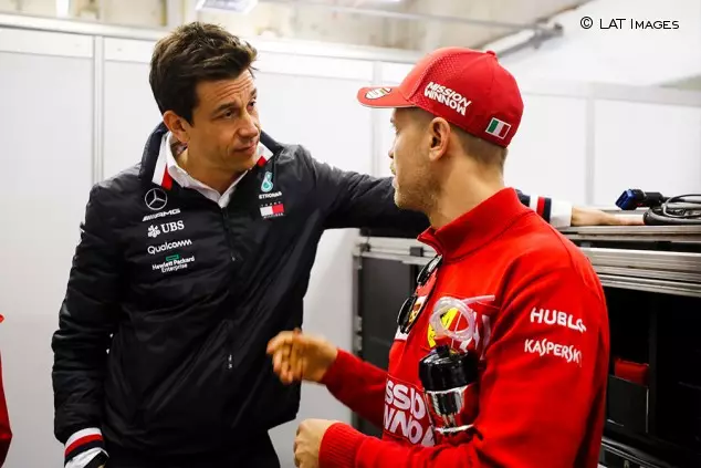 Vettel kritikuje F1 jer je dosadna nakon Bakua, a Wolff mu odgovara
