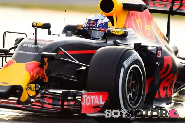 Daniel Ricciardo کے پاس 2017 میں Ferrari جانے کے اختیارات ہیں - LaF1