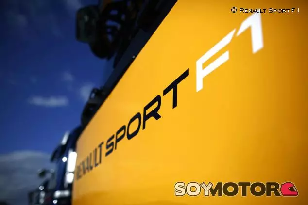 Toto je rozhodujúci týždeň, v ktorom by Renault musel oficiálne uskutočniť kúpu Lotusu - LaF1