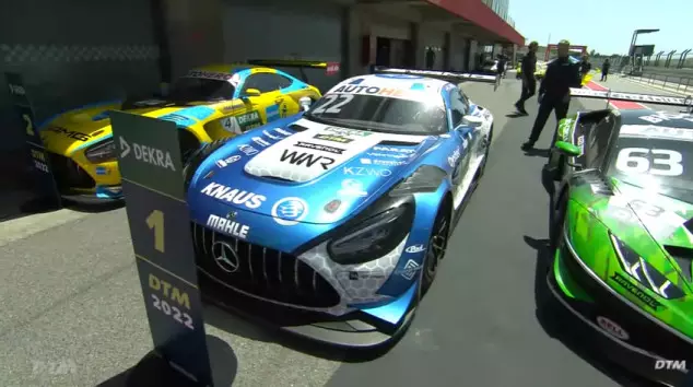 DTM: Mercedes 'steals' oerwinning fan Lamborghini yn Portimao