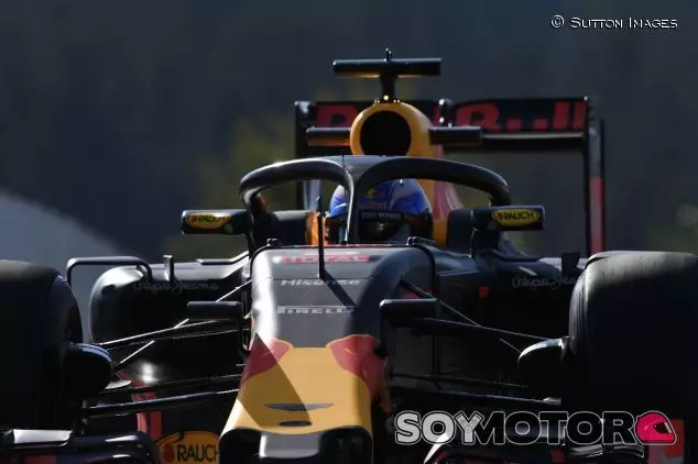 Daniel Ricciardo ກັບ halo ໃນເບຢ້ຽມ 2016 - SoyMotor.com