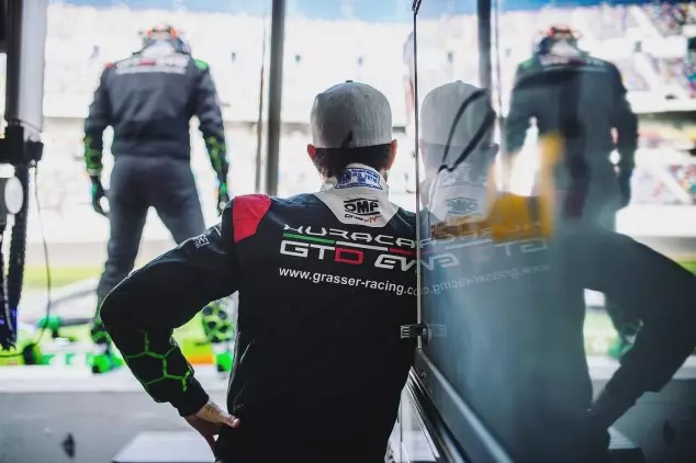 Albert Costa mengonfirmasi bahwa ia juga akan menjalankan ADAC GT Masters