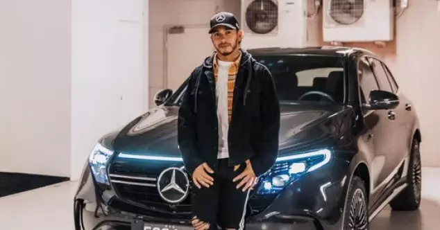 Gusto ni Hamilton nga magdesinyo ug electric car