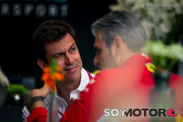 Wolff เกี่ยวกับความแตกต่างกับ Ferrari: