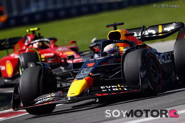 Verstappen nevyhrál díky maximální rychlosti, ale protože Red Bull zrychloval lépe než Ferrari