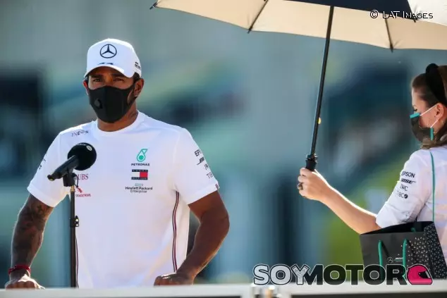 Hamilton har til hensikt å bli i F1 til etter 2023