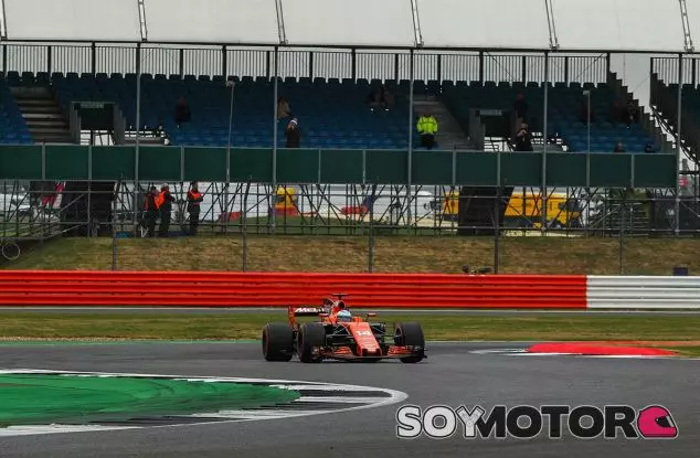 McLaren на Гран-при Великобритании F1 2017: суббота