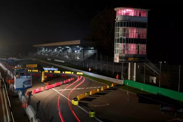 O le Monza Rally, na'o le pau lea o le tuuga o totoe i le Siamupini a le Lalolagi, e fa'ailoa ai lona ala