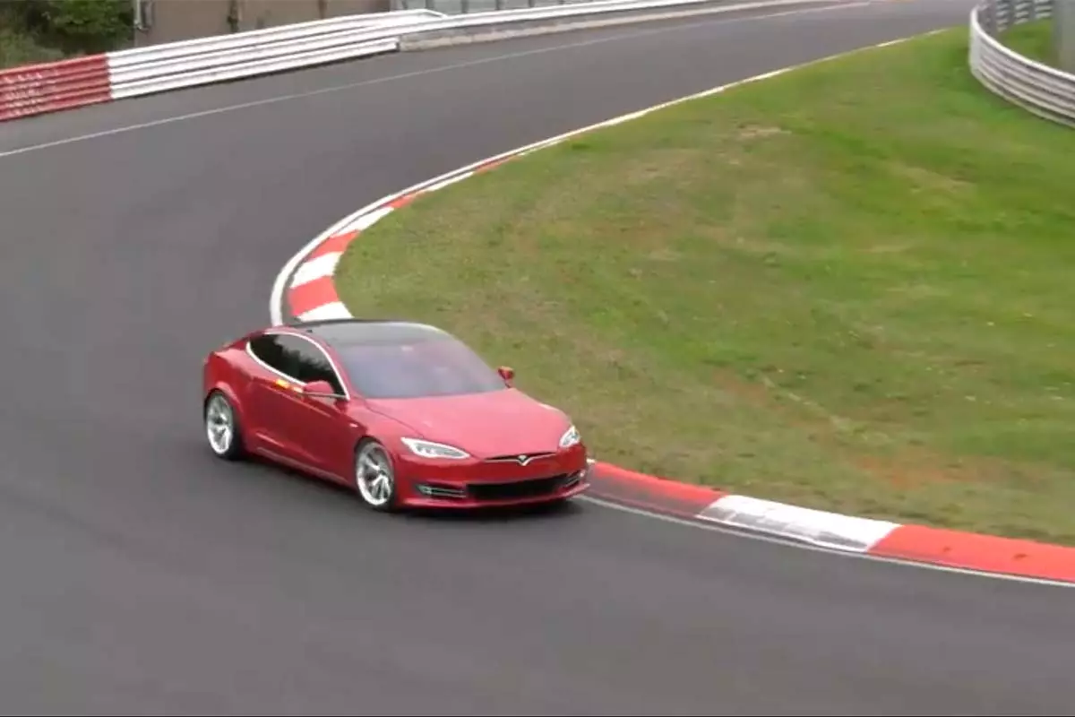 Tesla breaks the Porsche Taycan record at the Nürburgring... with a trick
